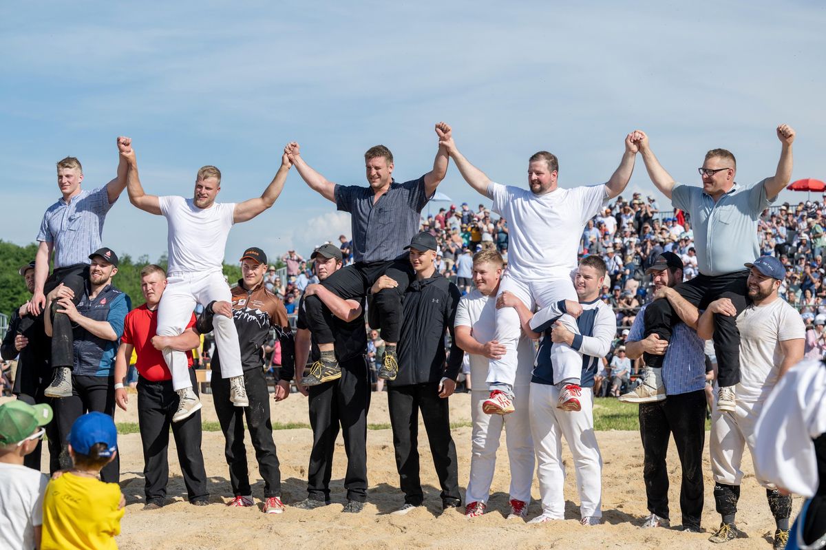 Seeländisches Schwingfest: Fünf Festsieger am Seeländischen | Berner ...