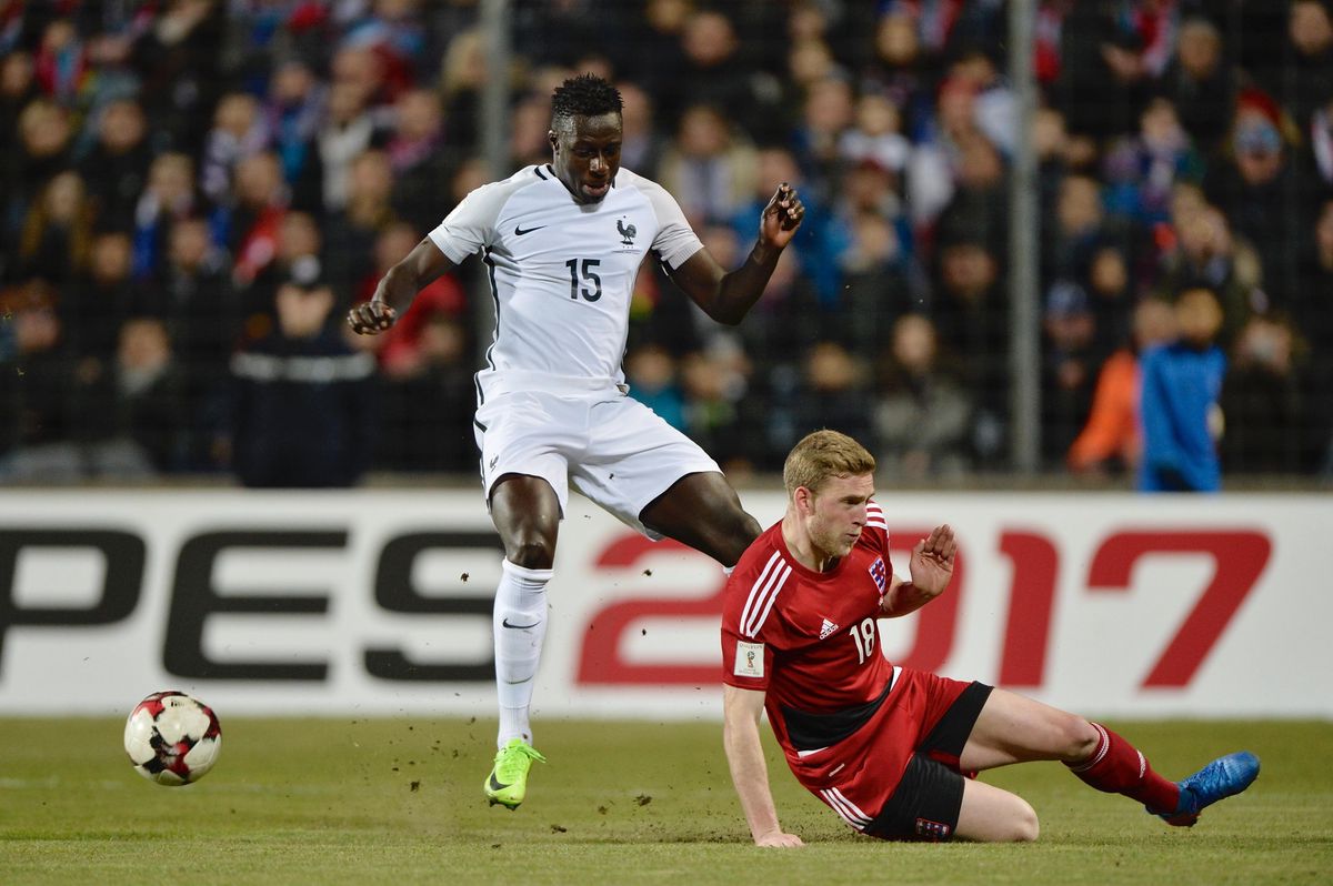 Plainte pénale contre le footballeur: L’affaire Benjamin Mendy rebondit à Genève | Tribune de Genève