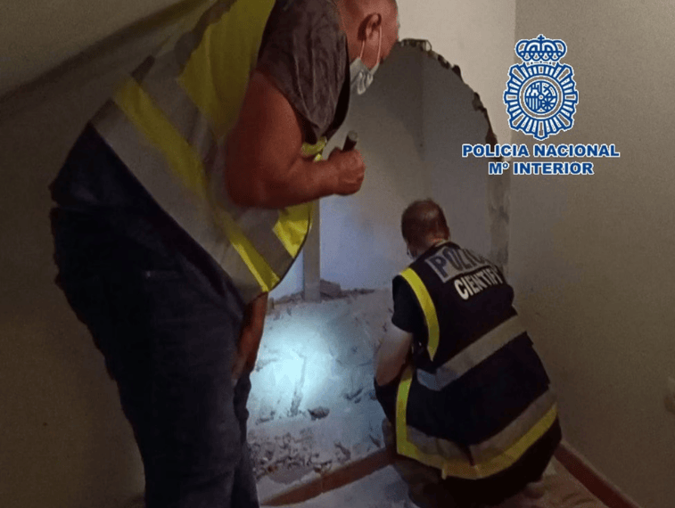 Espagne: Le corps d’une femme disparue en 2014 retrouvé derrière un mur - Le Matin