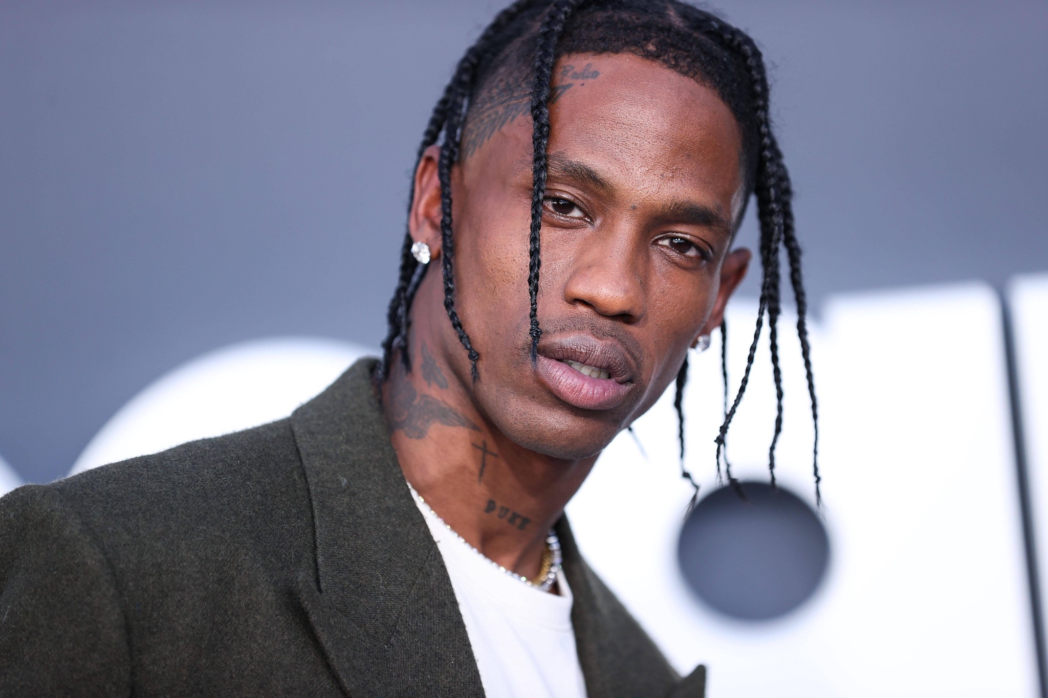 Schlammschlacht auf Insta: Travis Scott soll Kylie Jenner mit ...