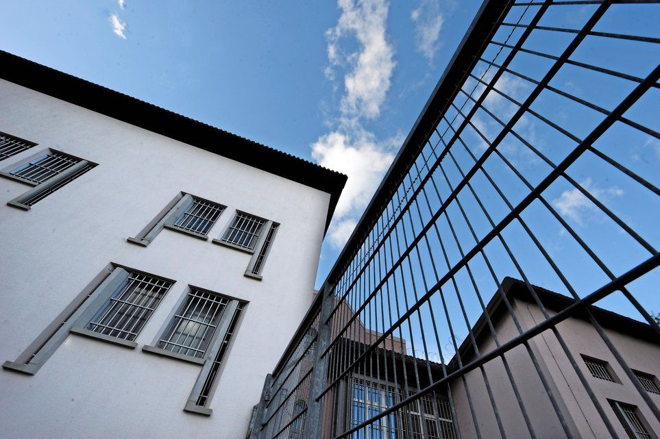 Das Bieler Gefängnis hat ausgedient, der Thorberg noch nicht | Berner ...