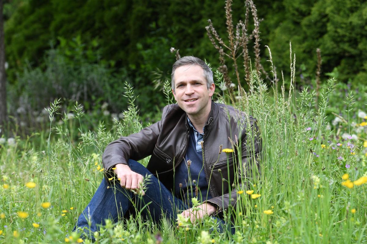Biodiversität in Lindau: Er sät eine Naturwiese, damit es summt und ...
