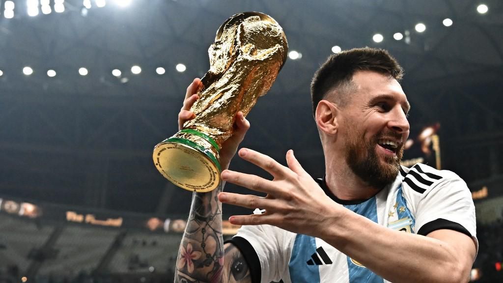 Football: Messi en grandissime favori des «Trophées Fifa Best» - L ...