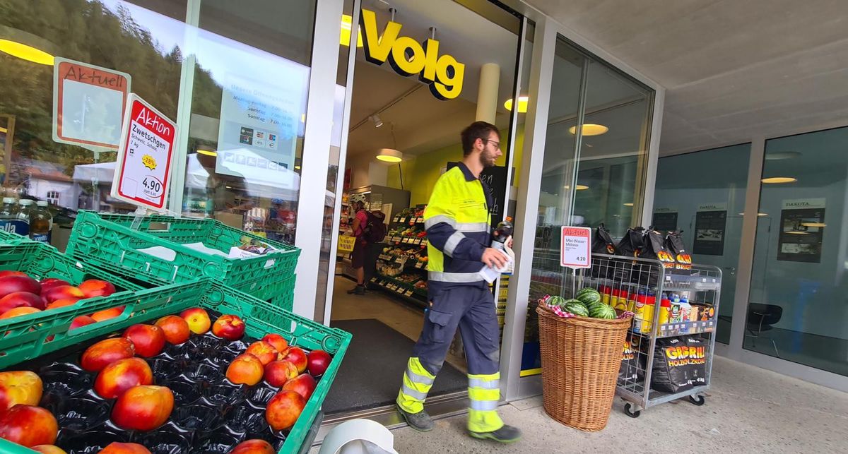 Dorfläden in Berggebieten: Erfolgsmodell Volg – auch im Berner Oberland ...