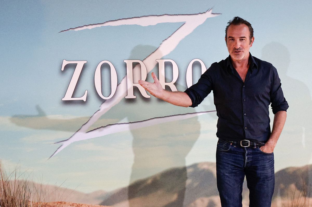 Nouvelle série: Jean Dujardin enfile le costume de «Zorro» | 24 heures