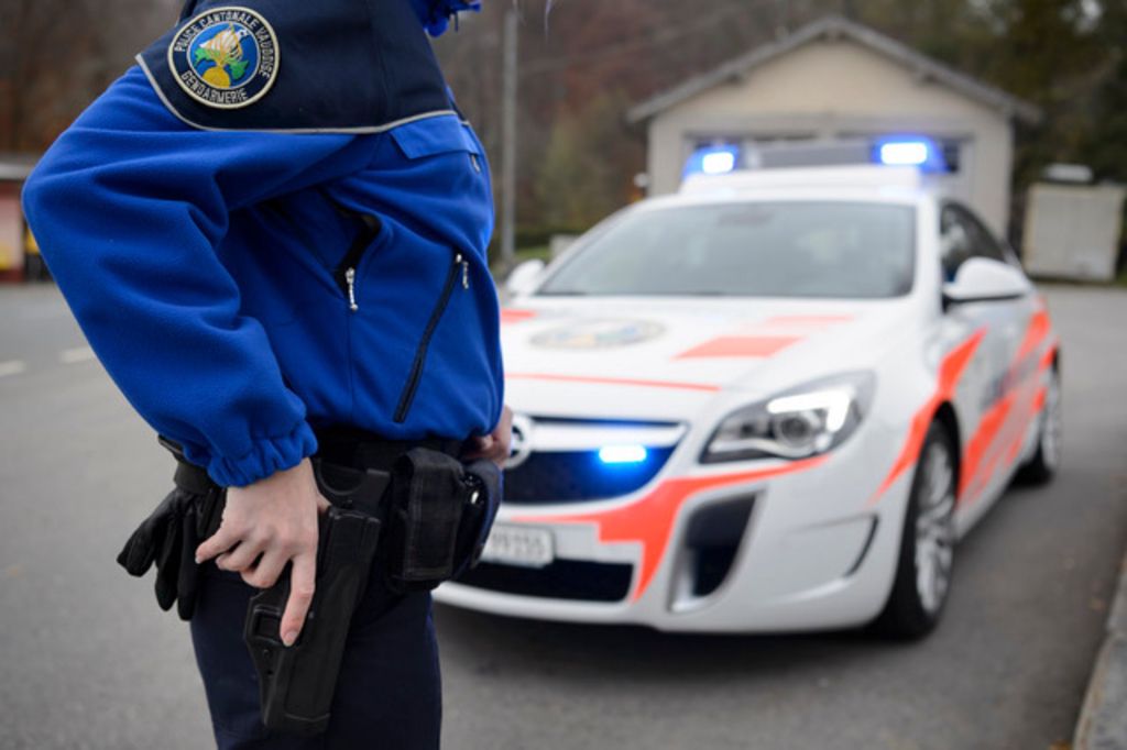 Suisse – Les polices cantonales s'équipent en fusils d'assaut | 24 heures