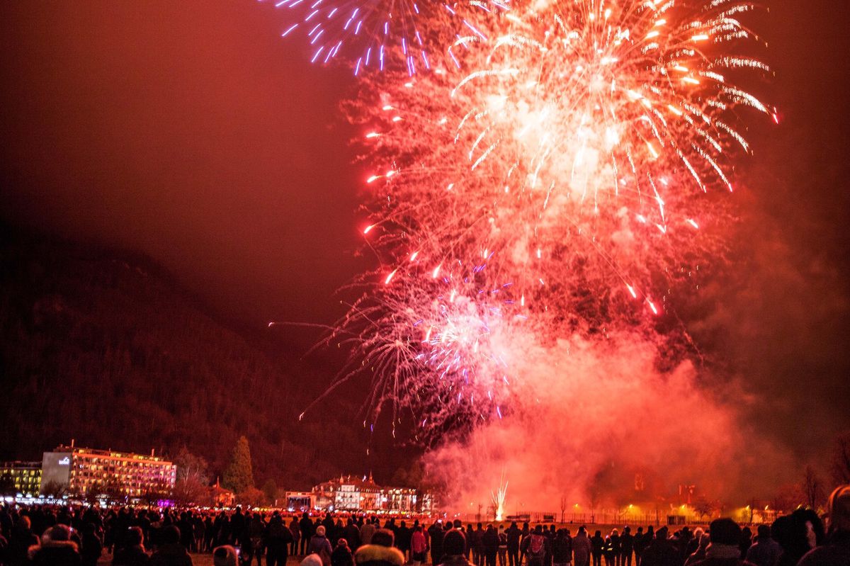Grosse Feuerwerke im Oberland: Interlaken hält am Pyrospektakel fest ...