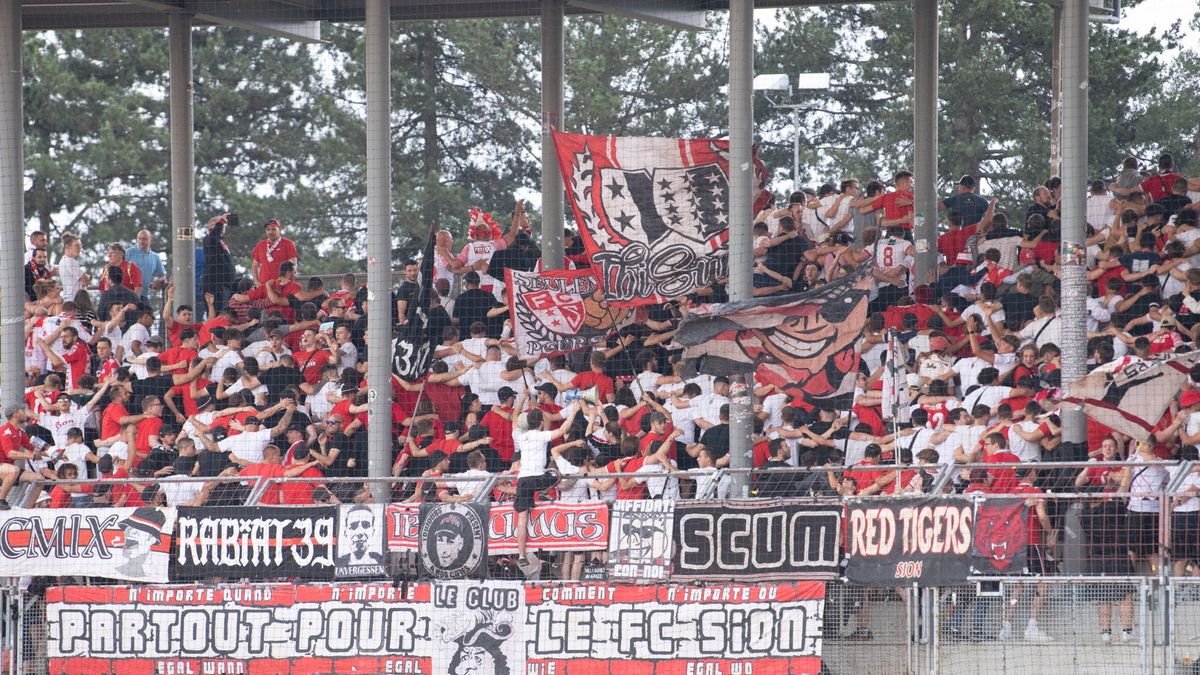 Football: Les ultras du FC Sion ont fait honneur au Valais - Le Matin