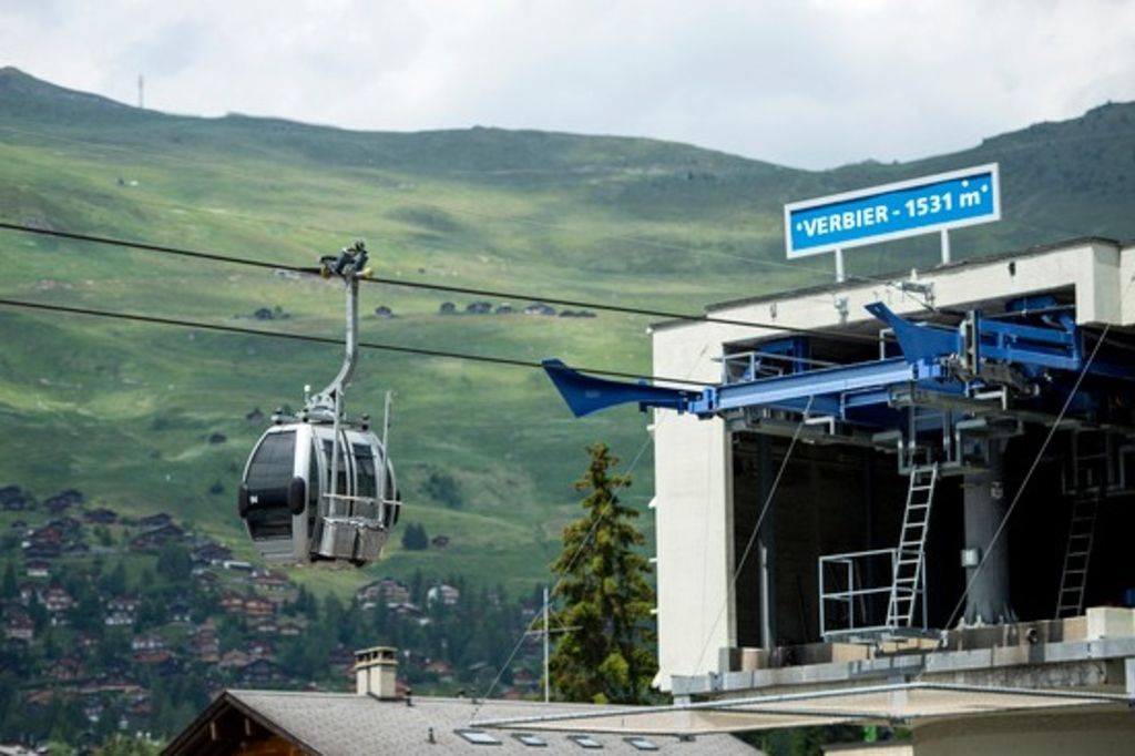 Remontées mécaniques - Verbier devrait enfin pouvoir relier ses ...