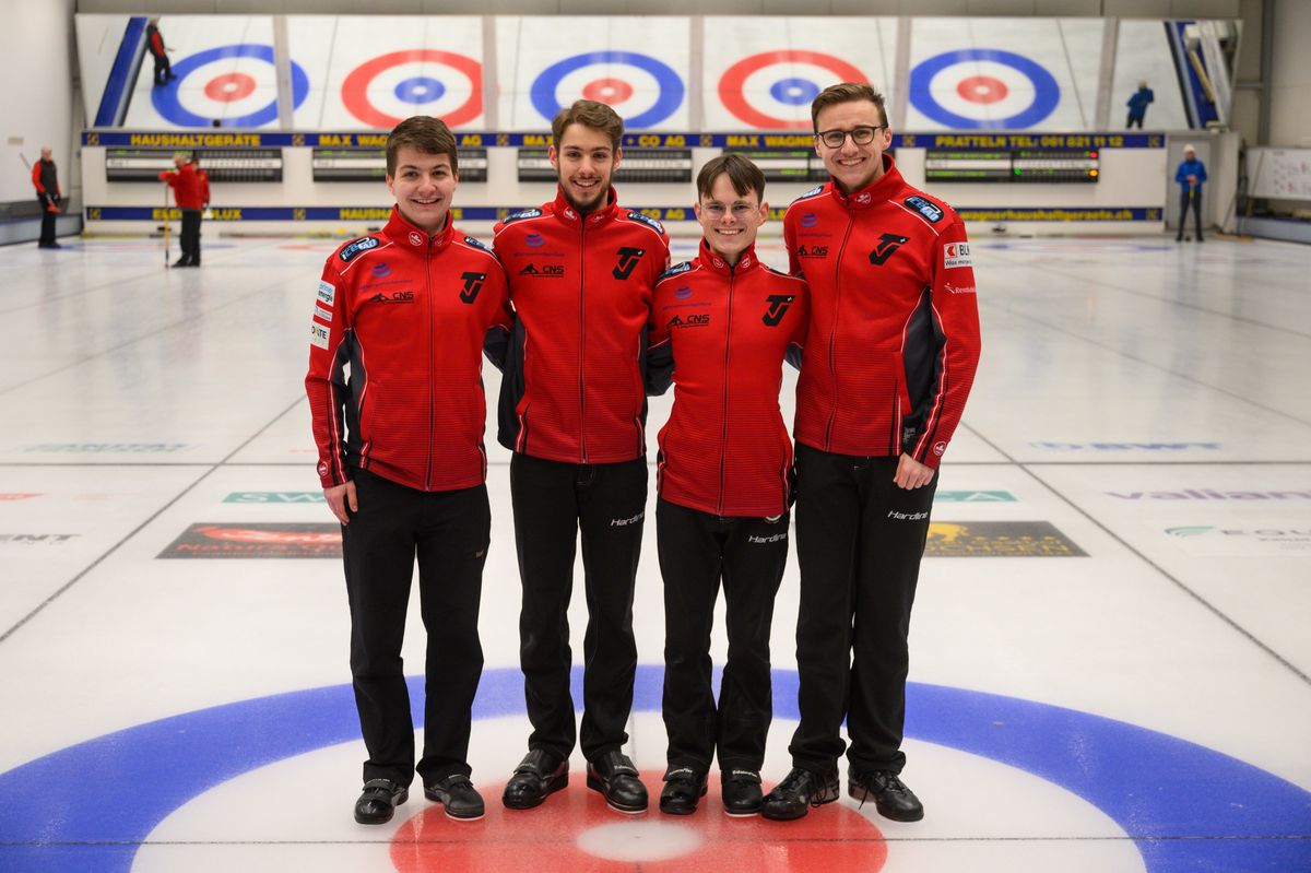 «Curlingteam Jermann»: Zwillinge im WM-Einsatz – Basler Jungcurler ...