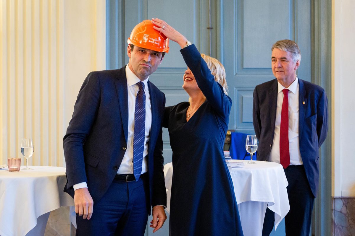 Bern: Stabsübergabe der Direktionen der Berner Gemeinderäte | Der Bund