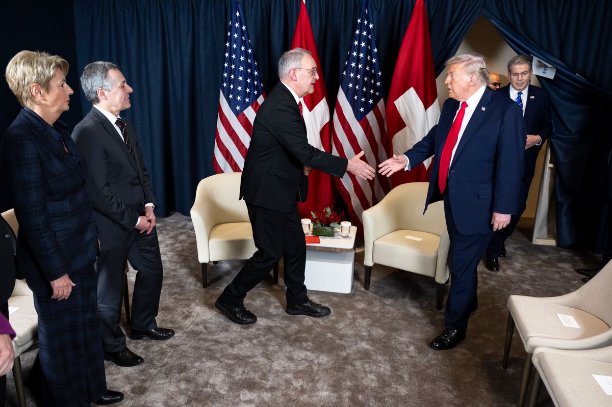 Nach Trumps Drohungen am WEF: Wie reagiert die Schweiz?