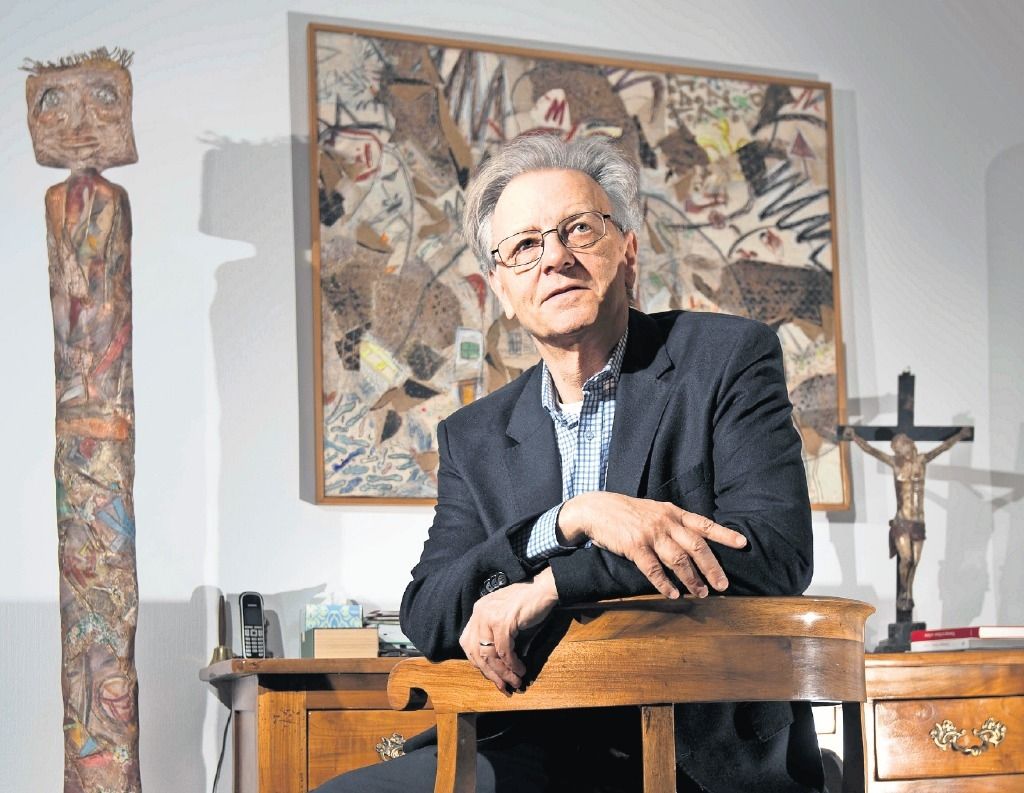 Claude Ruey se fait coacher par Calvin | 24 heures