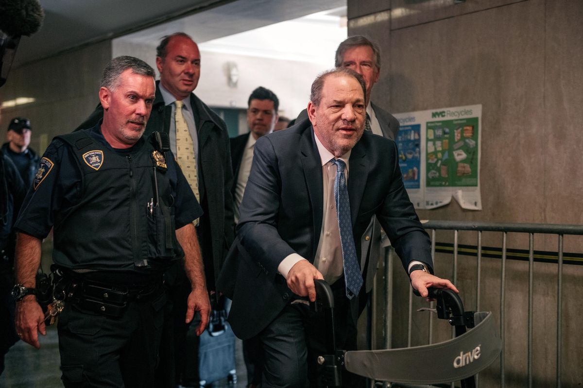 Mögliche Wende im Prozess: Ist Harvey Weinstein bald ein freier Mann ...