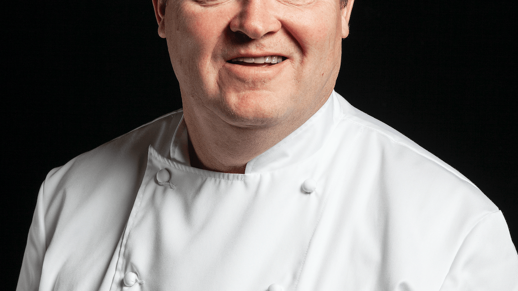 Gastronomie suisse - Le chef fribourgeois Pierrot Ayer reçoit un mérite ...