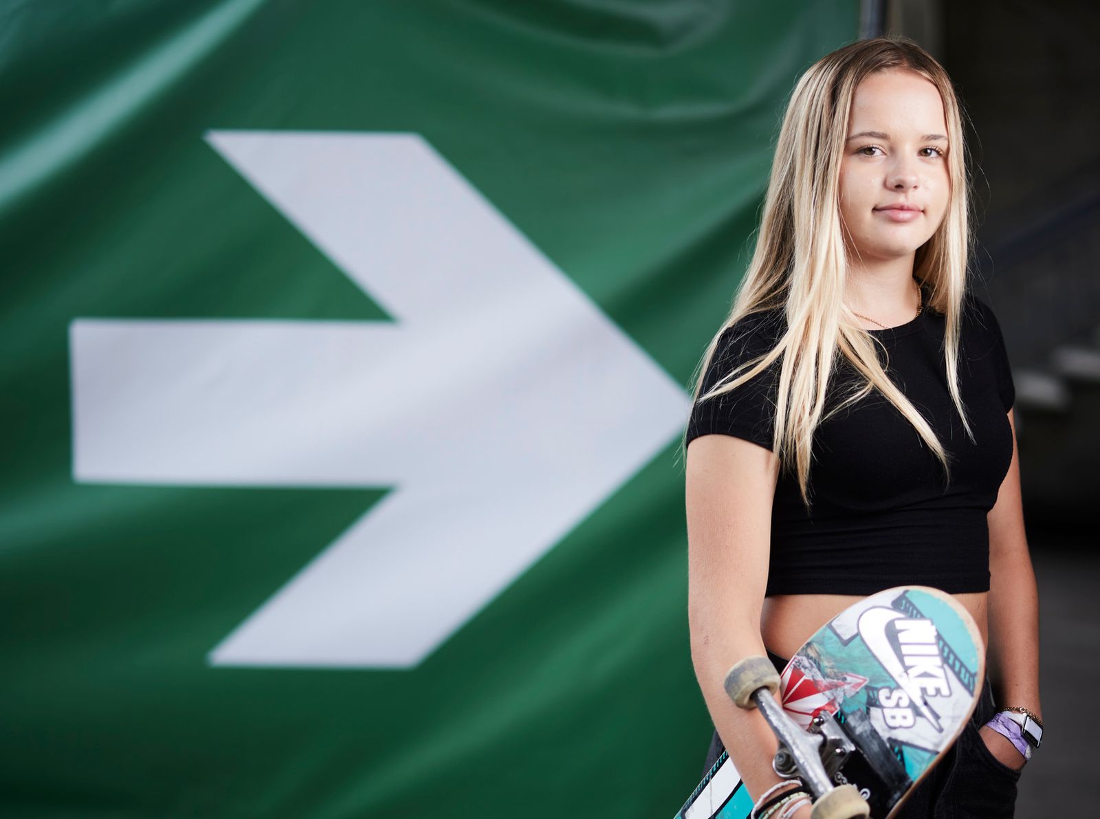 Espoir olympique en skateboard : Liv Broder découvre le monde sur sa ...