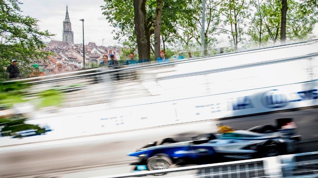 Mit 250 km/h den Aargauerstalden runter | Berner Zeitung