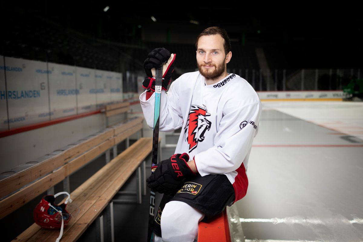 Hockey sur glace: Andrea Glauser est prêt à incarner le renouveau du ...