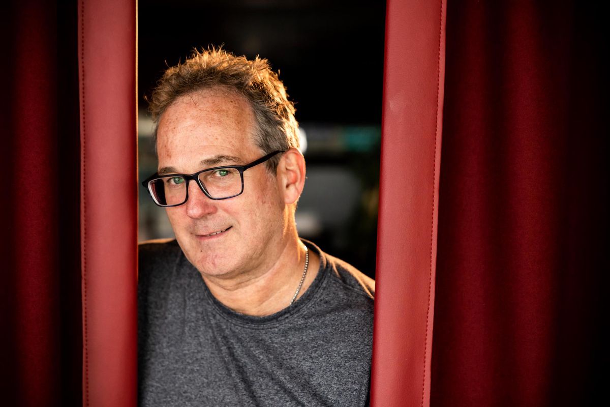 Le coach des Aigles se dévoile - Pat Emond ou l’homme qui lit sur les ...