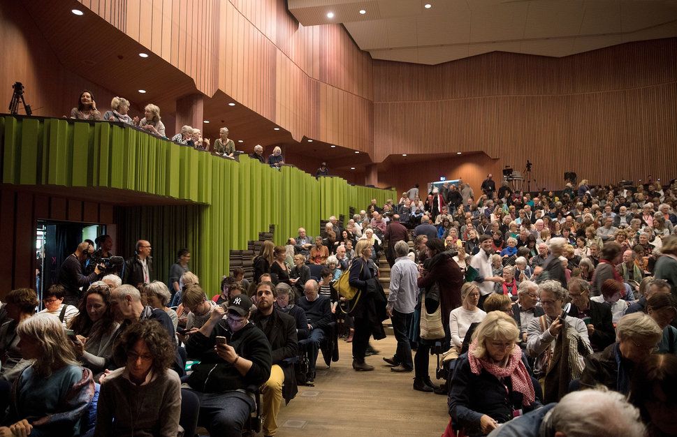 Wenn Säle Schlangen verschlingen | Langenthaler Tagblatt