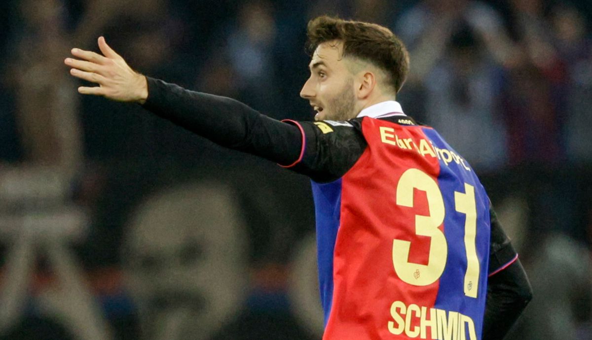Die FCB-Spieler in der Einzelkritik: Dominik Schmid ist allein auf ...