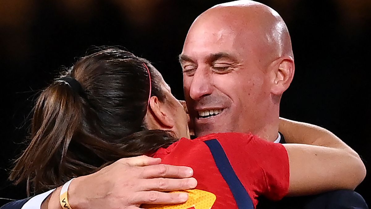 Kuss-Eklat: Weltmeisterin Hermoso bricht ihr Schweigen - L'essentiel