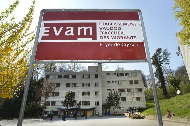 Requérants d'asile – Les critiques pleuvent sur l'EVAM qui se justifie | 24 heures