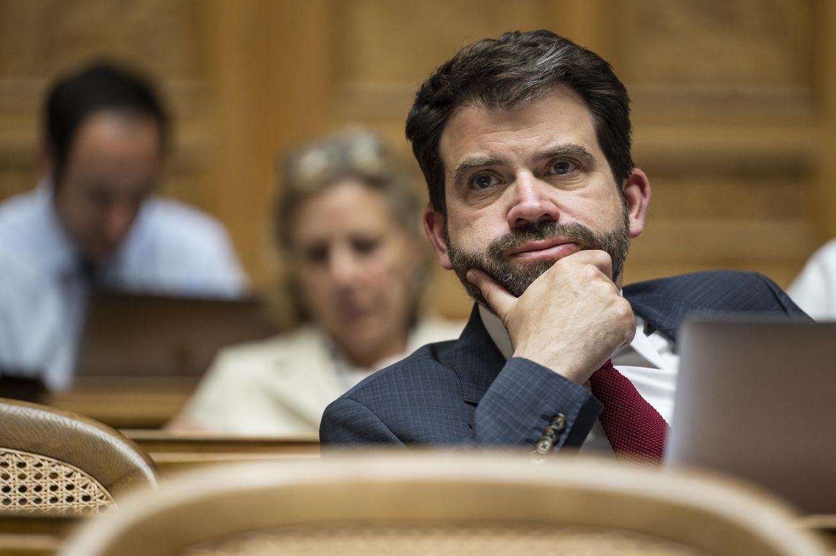 Succession Sommaruga: «Avec une candidature latine, le PS risque un ...