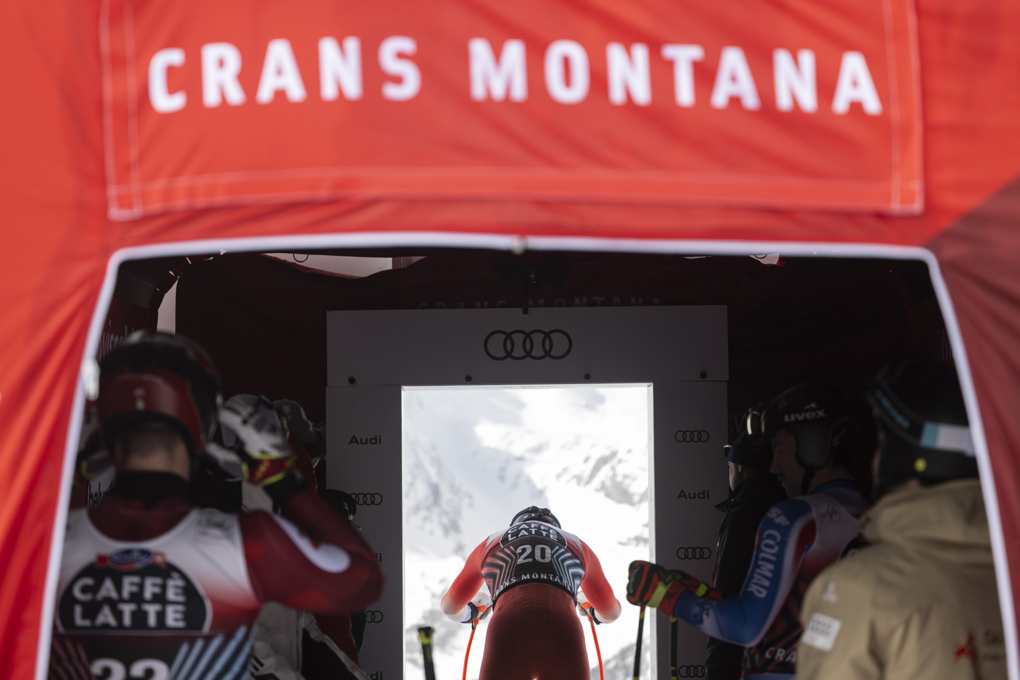 Crans Montana: Skirennen sollen trotz Tragödie stattfinden