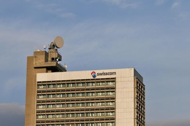 Nouveau centre high-tech – Swisscom va se rafraîchir à l'eau de pluie ...