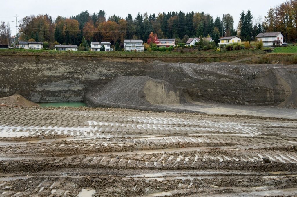Treuebonus und Konkurrenzverbot – Kartellbehörde büsst Berner Asphalt ...