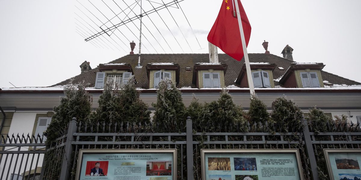 Chinesische Botschaft in Bern: Jetzt will sie ihren Zaun erhöhen | Der Bund