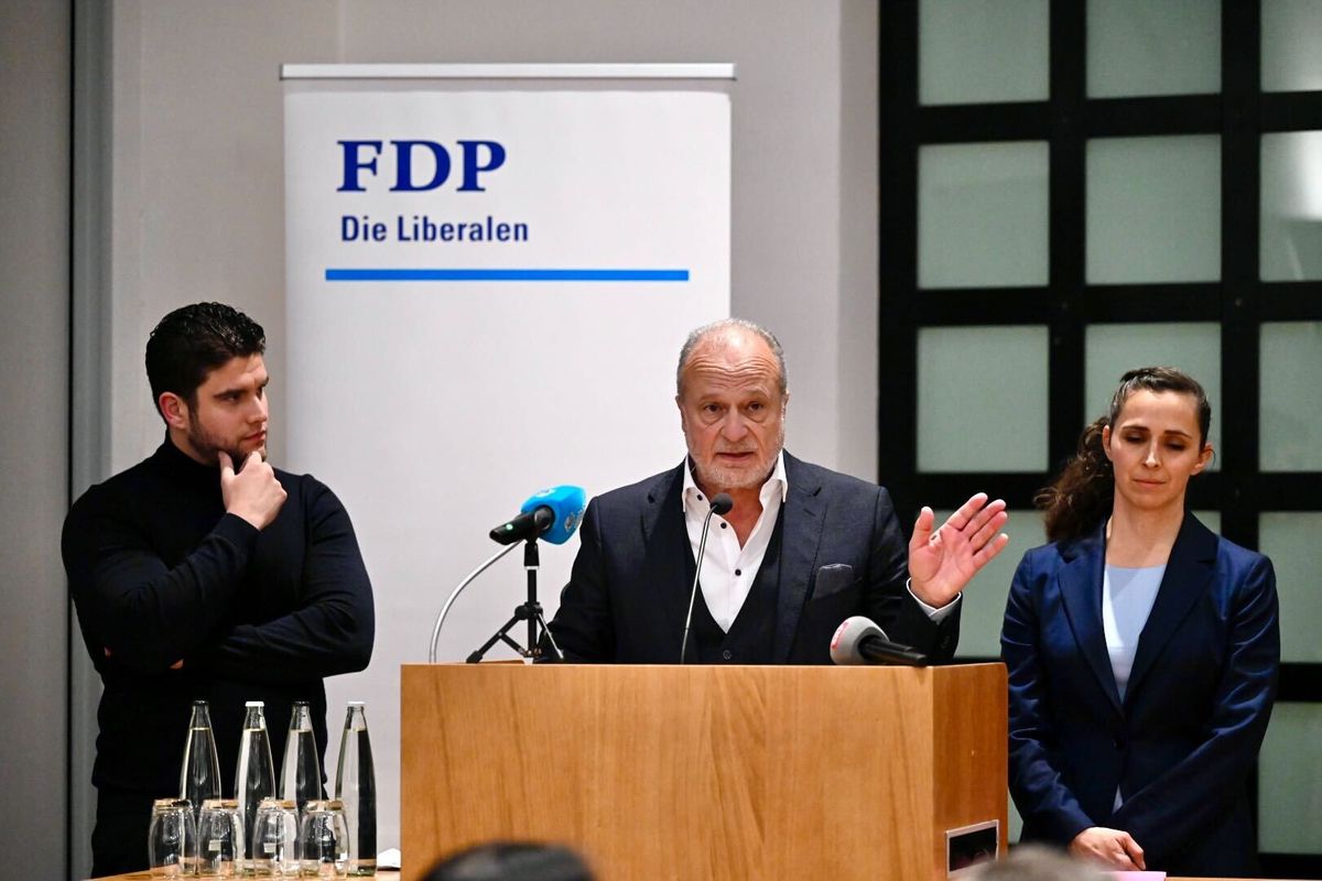 FDP Kanton Zürich: Filippo Leutenegger wird Parteipräsident | Tages ...