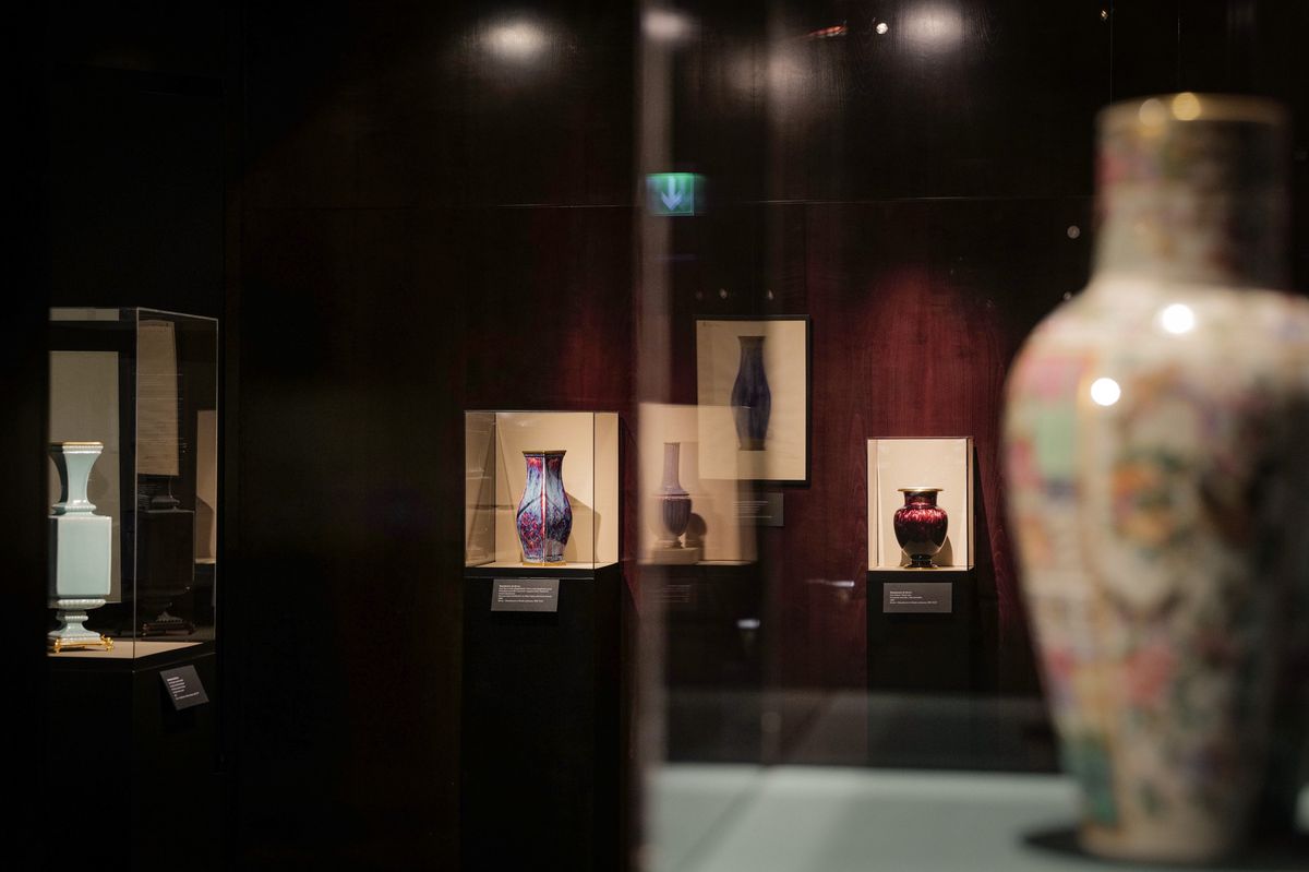 Fondation Baur: Deux hommes reconnus coupables de recel après un vol ...