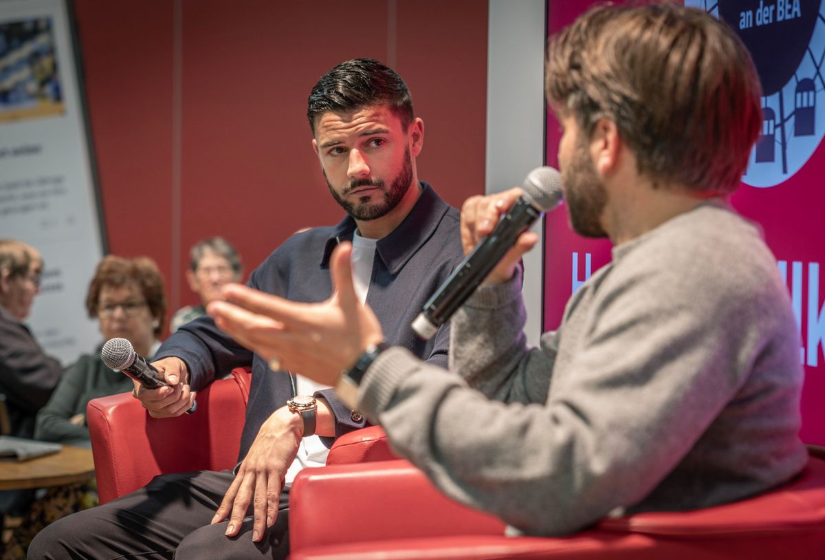 YB: Loris Benito zu Gast am BZ-Stand an der BEA | Berner Zeitung