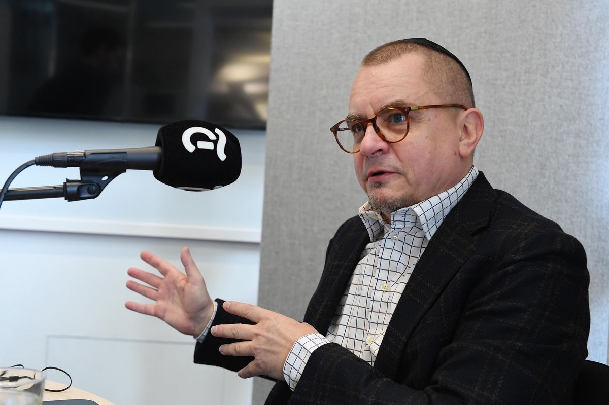 Olaf Ossmann im Podcast: Der Anwalt, der Fluchtkunst zurückfordert ...