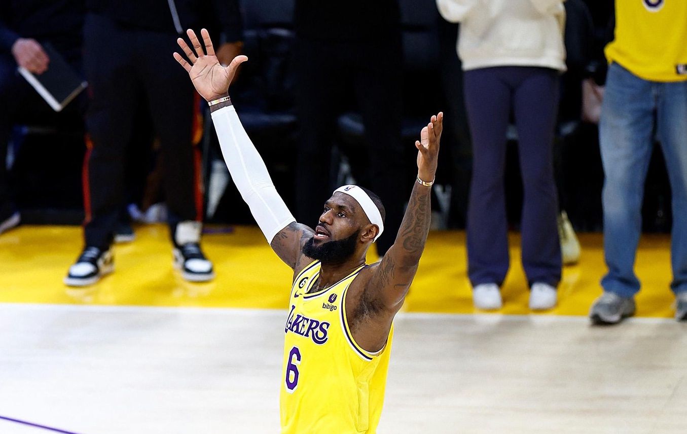 Basketball: LeBron James est devenu le meilleur marqueur de l’histoire de la NBA | Tribune de Genève