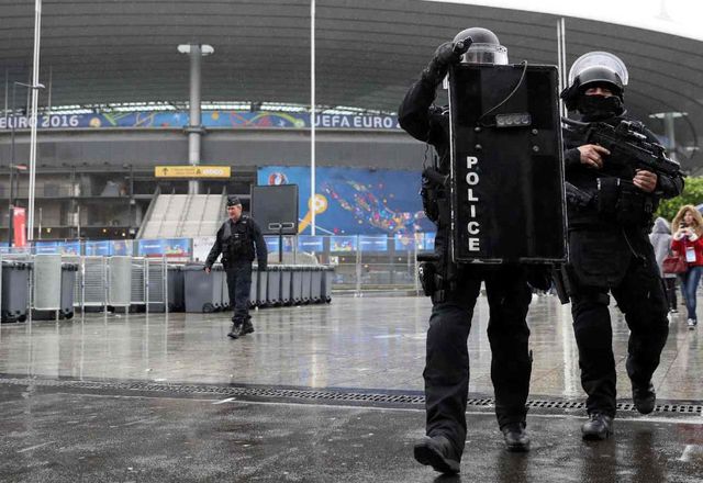 France – Interpol sécurisera aussi l'Euro-2016 | Tribune de Genève