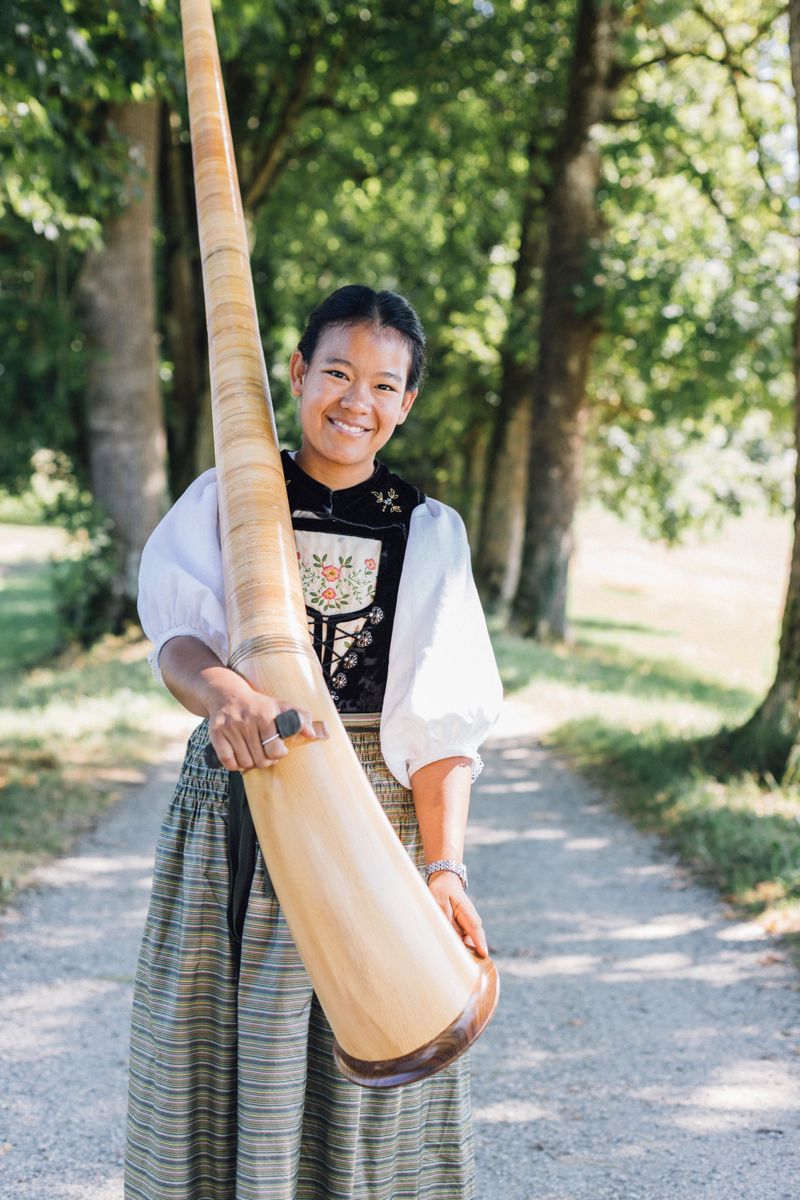 Alphorn: Virtuosin Anna Rudolf von Rohr im Porträt | Der Bund