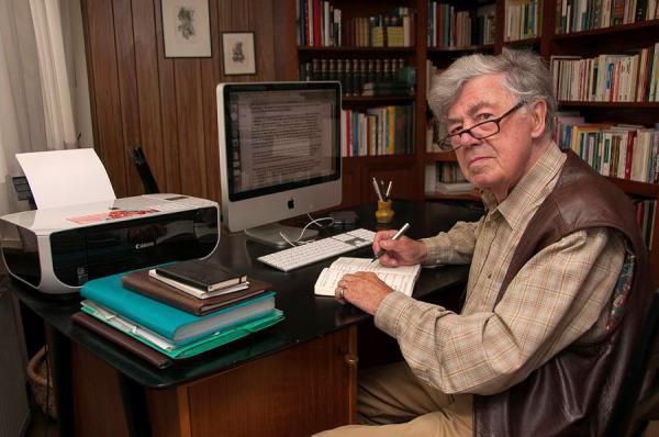 Luxembourg – Le romancier Lex Jacoby est mort - L'essentiel