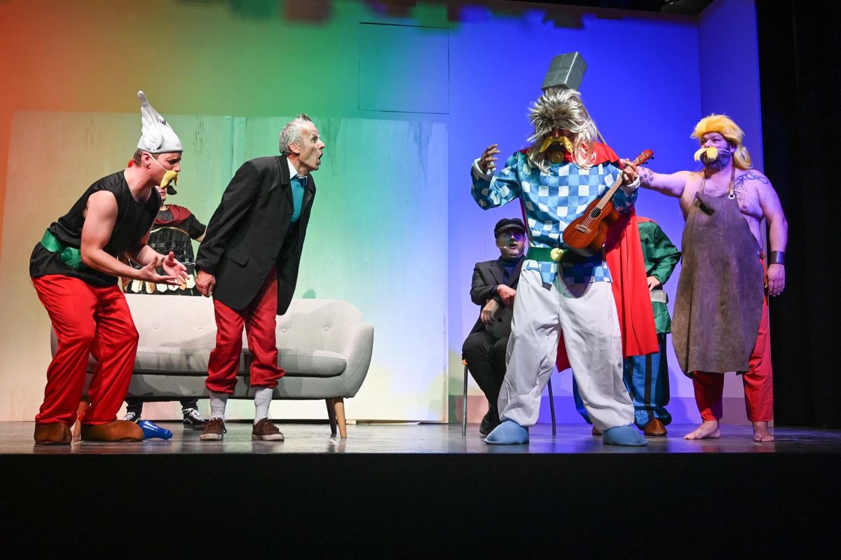 «Aigle s’éclate» avec humour – La Revue du Chablais prête à tout dézinguer