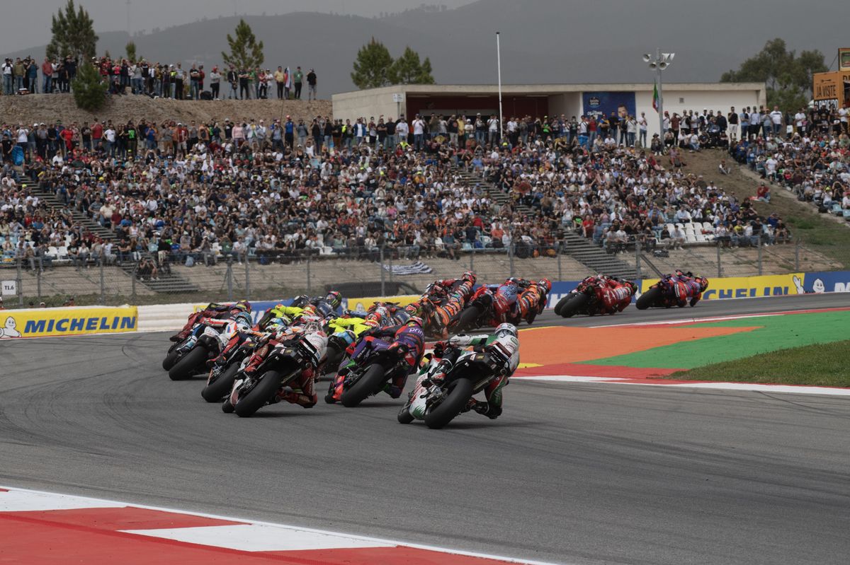 Formel 1 und MotoGP: 4,2 Milliarden Dollar für die Rennserie | Der Landbote