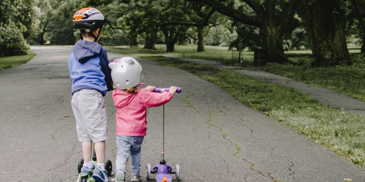 Catch topless a lot of foot traffic in the neighborhood