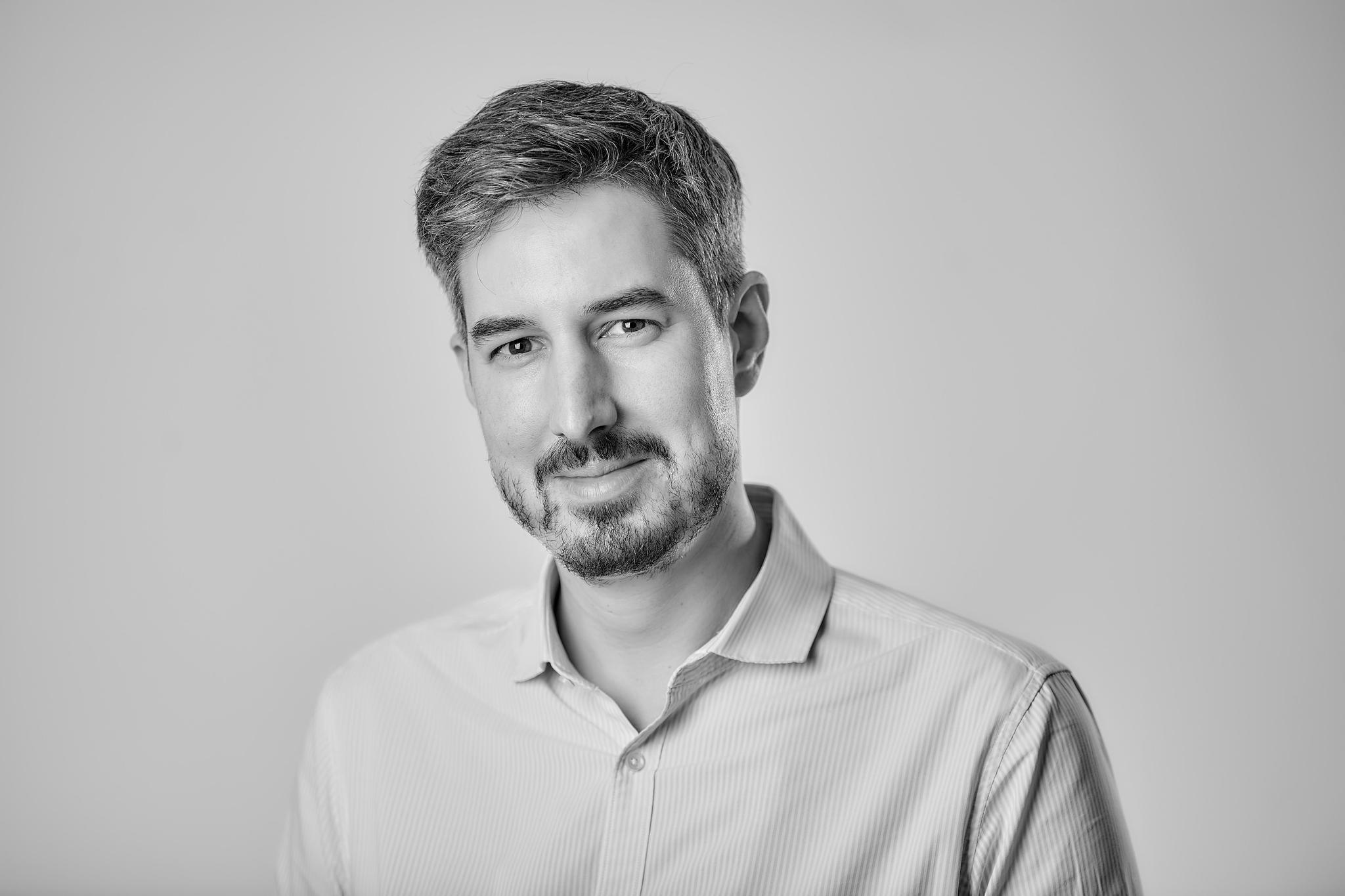 Schwob AG Burgdorf: Warum die Hotel-Serviette immer noch Swiss made ist