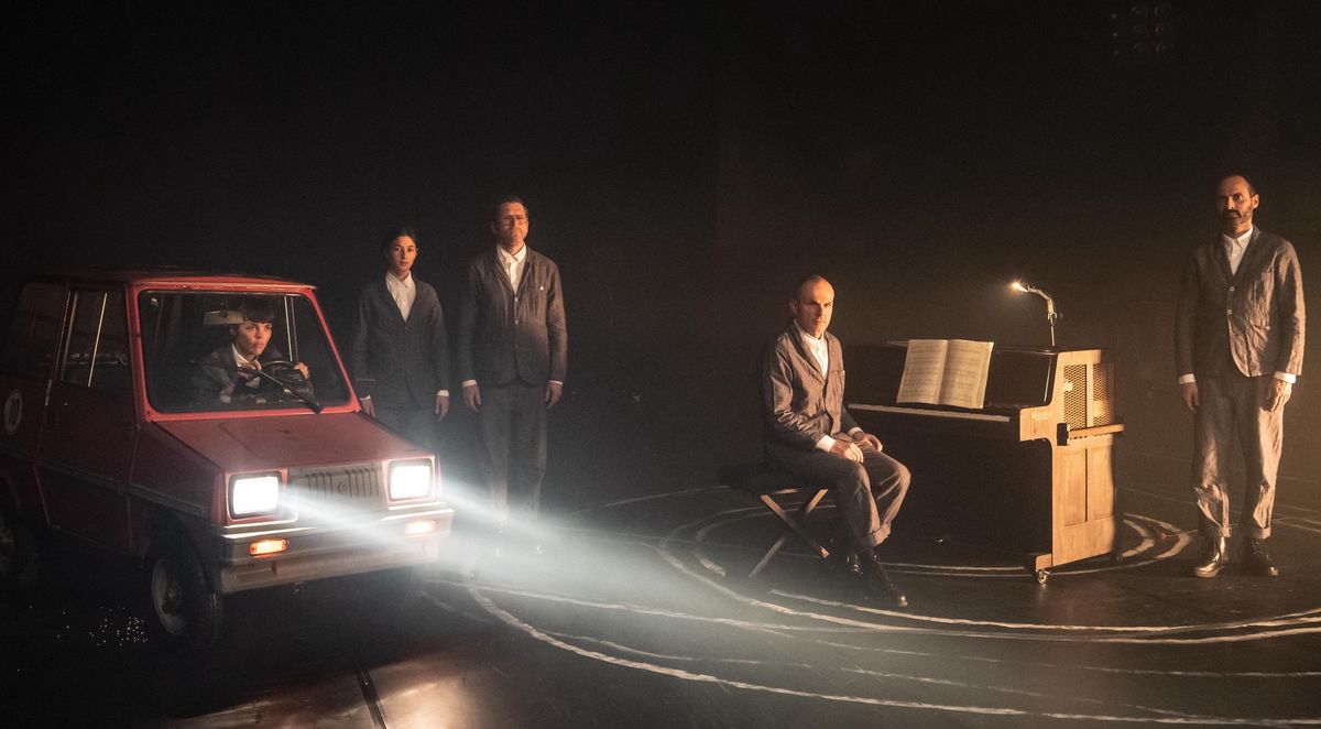 Kaserne Basel - Thom Luz verursacht dramatischen Unfall | Basler Zeitung