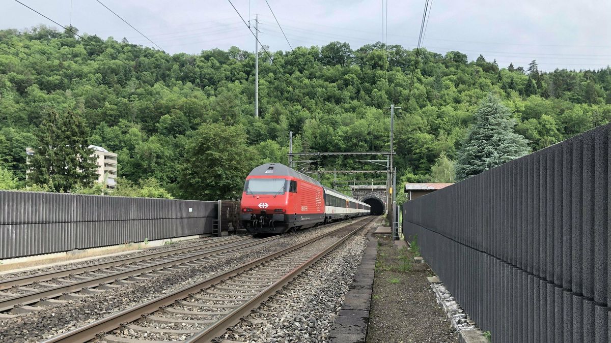 Bahnprojekt gerät ins Stocken: Start der Renovierungsarbeiten am Hauensteintunnel ist ungewiss ...