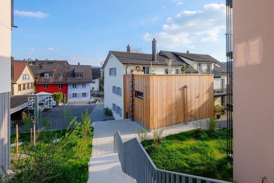 Historische Häuser durch gemeinsames Wohnen neu belebt | Zürcher ...