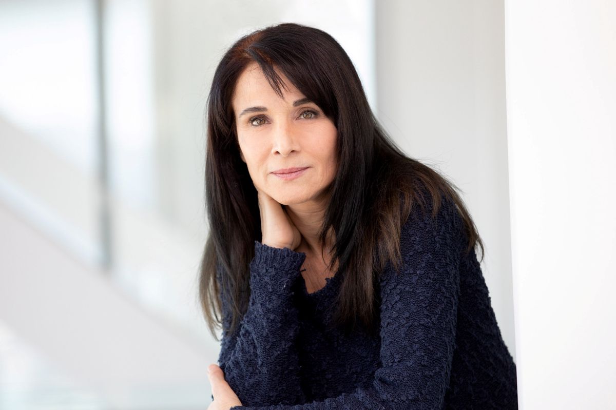 RTS: Maria Mettral présente son dernier bulletin météo | Tribune de Genève