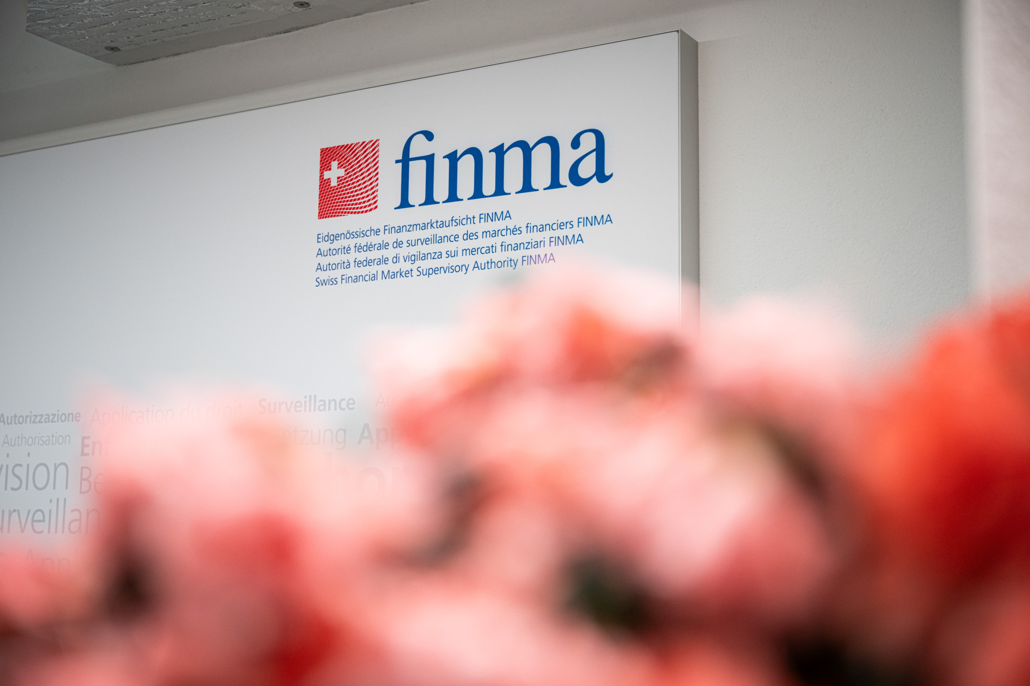 Finma Zürich: Verschärfte Risiken für Schweizer Finanzplatz
