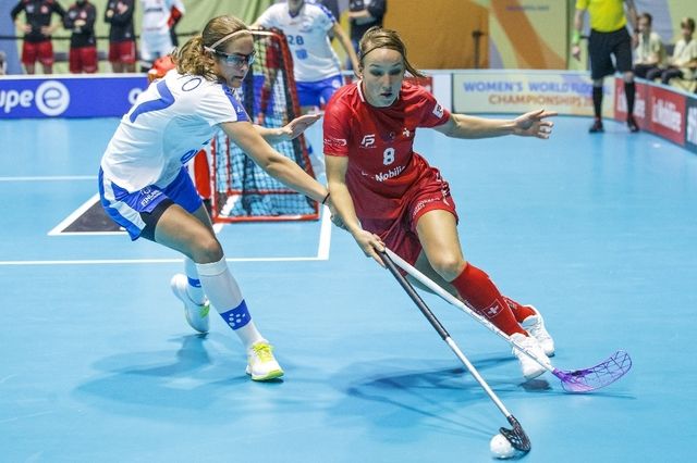 Unihockey: Les Suissesses dominent une coriace Finlande - Le Matin